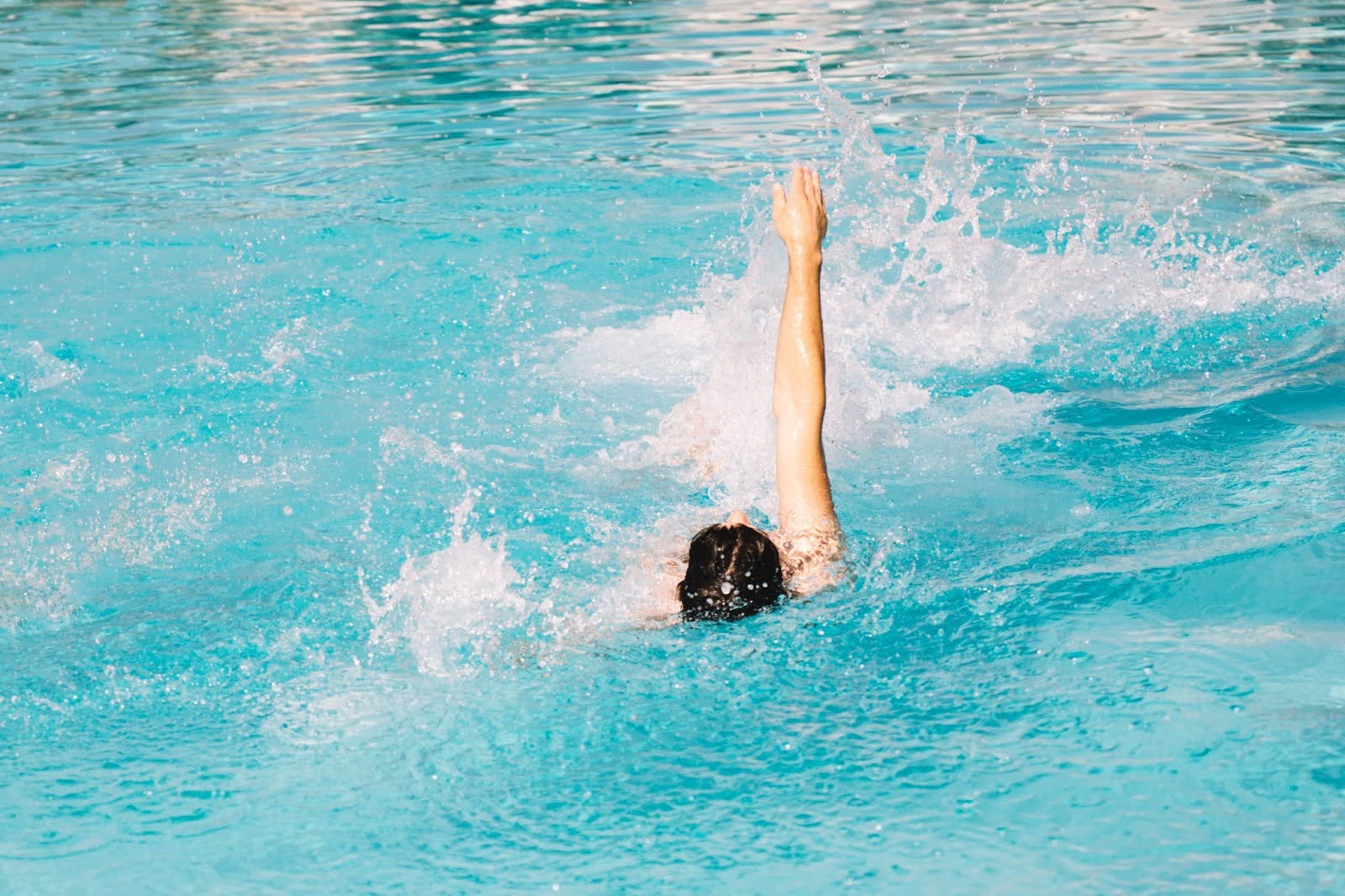 Mengenali 5 Teknik dan Manfaat Renang Gaya Punggung – HAPPYFIT